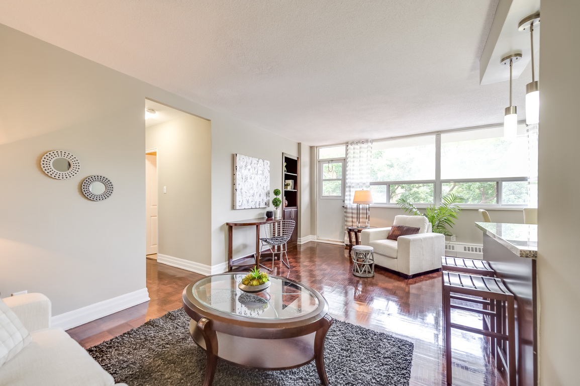 Manhattan Towers | Hazelview Properties